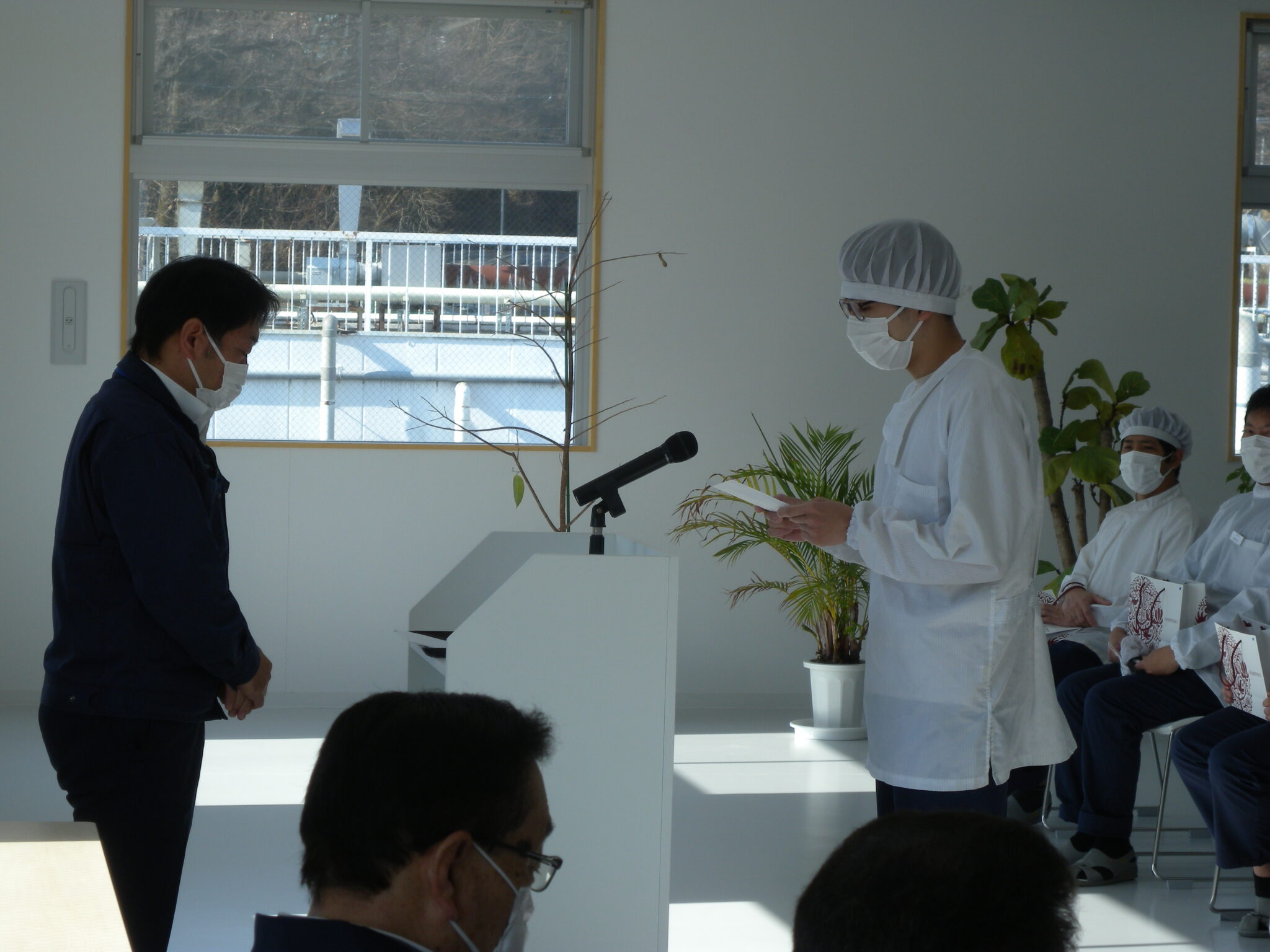 全体朝礼 - 株式会社 コシブ精密