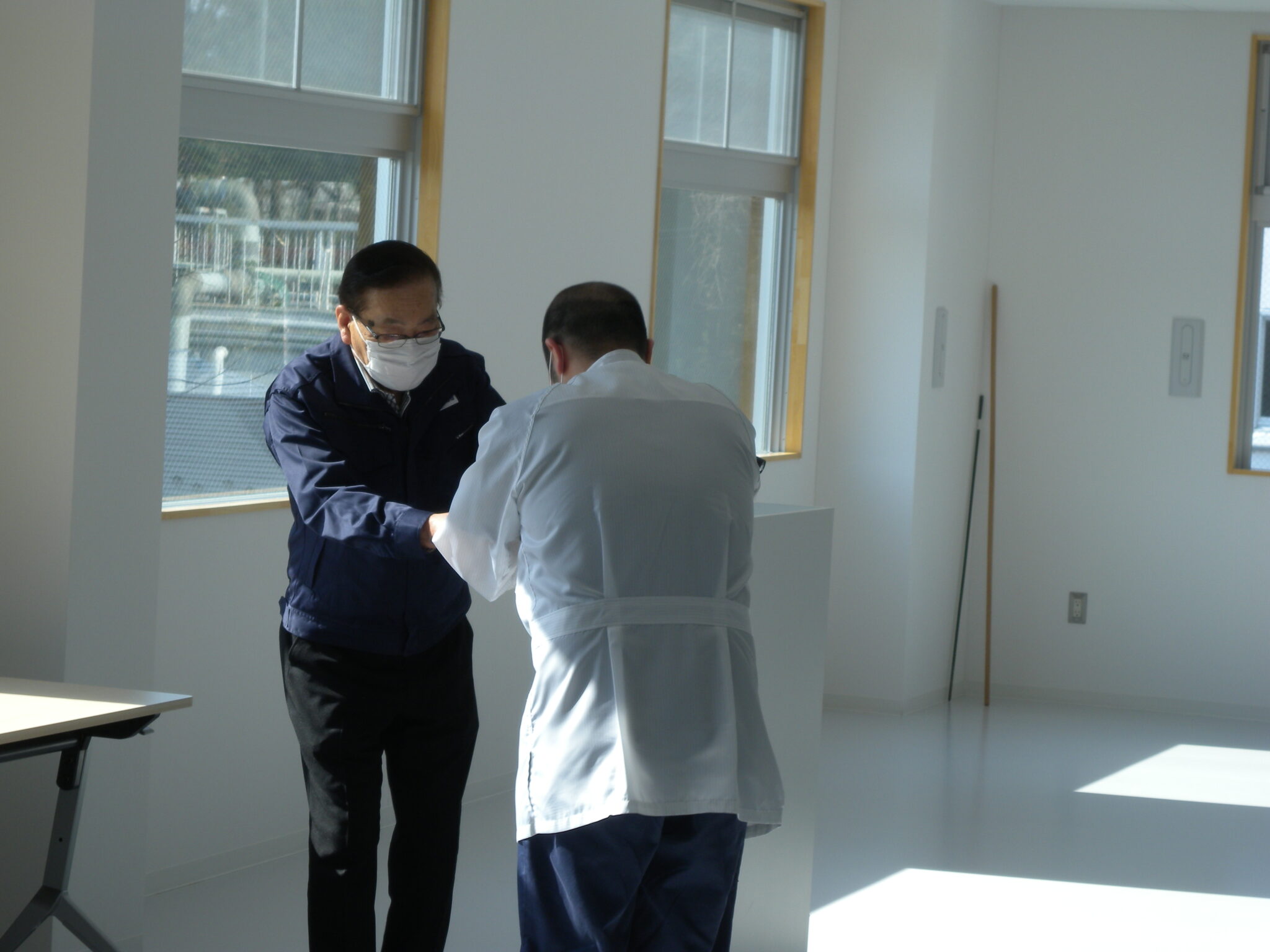 全体朝礼 - 株式会社 コシブ精密